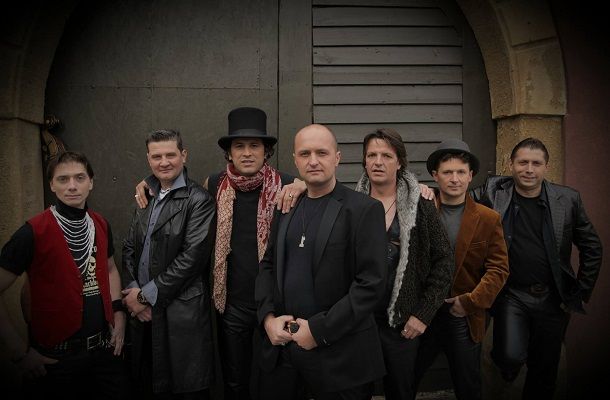 Gazde večeras u klubu Boss! - FERATA