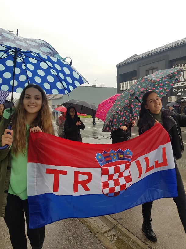 Triljani odali počast žrtvi Vukovara - FERATA