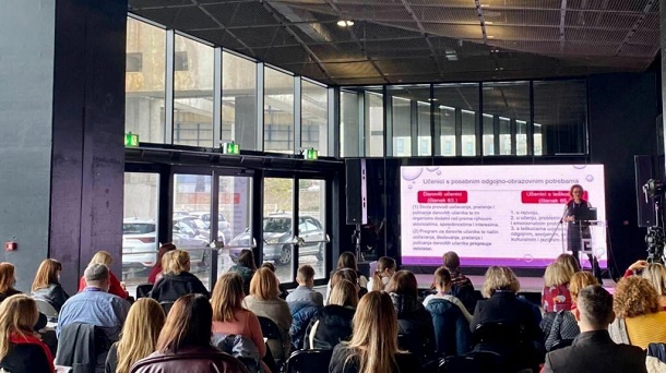 Prijavite se na besplatni program edukacija ‘Nastavnik za nastavnika ...