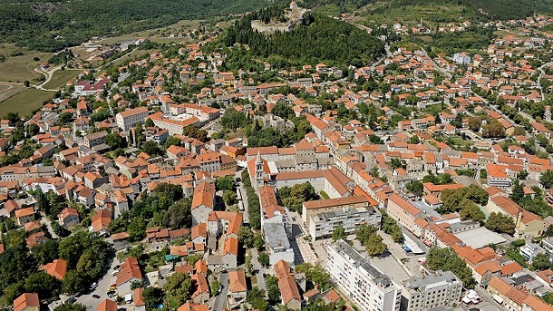 Sinj: Uskoro počinje podjela ‘alkarice’ - FERATA