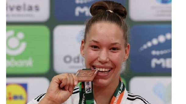 Nina Simić brončana na Svjetskom juniorskom prvenstvu - FERATA - FERATA