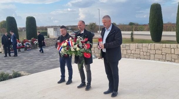Grad Sinj odaje počast žrtvama Škabrnje - FERATA
